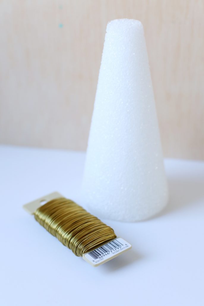 Wire Holiday Decor Trees | Make It Fun Blog