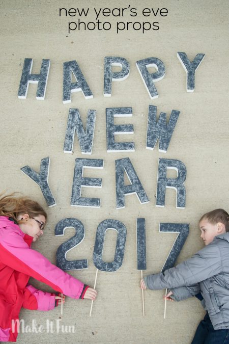 New Year's Eve Photo Props | Make It Fun Blog