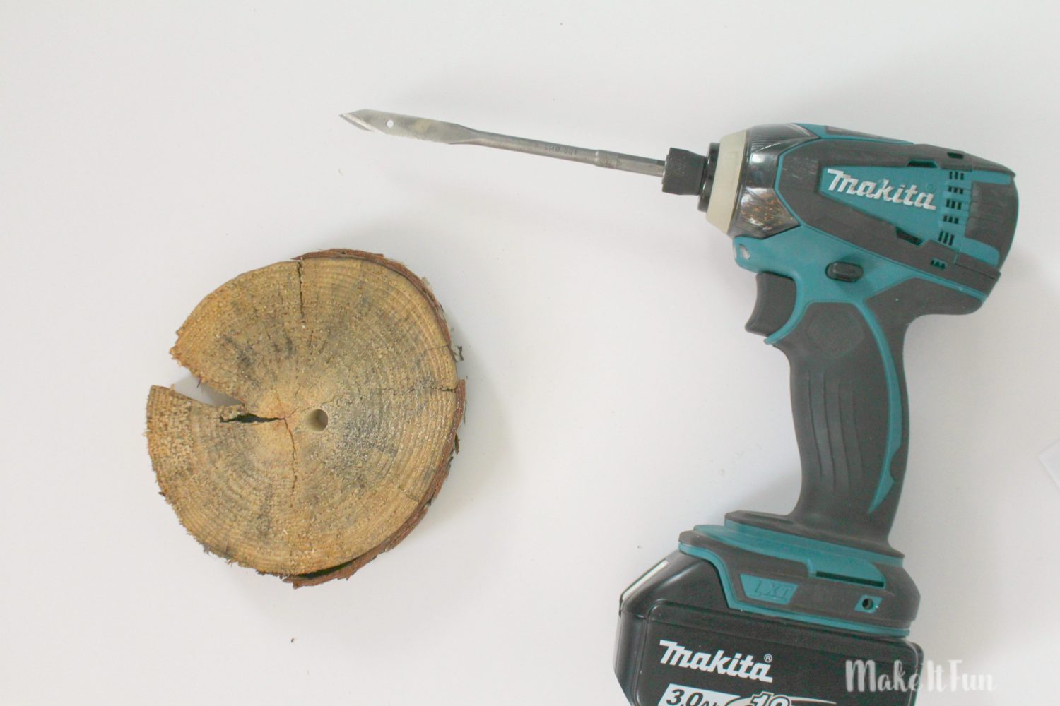 White Christmas Trees - 4 ways | Make It Fun Blog